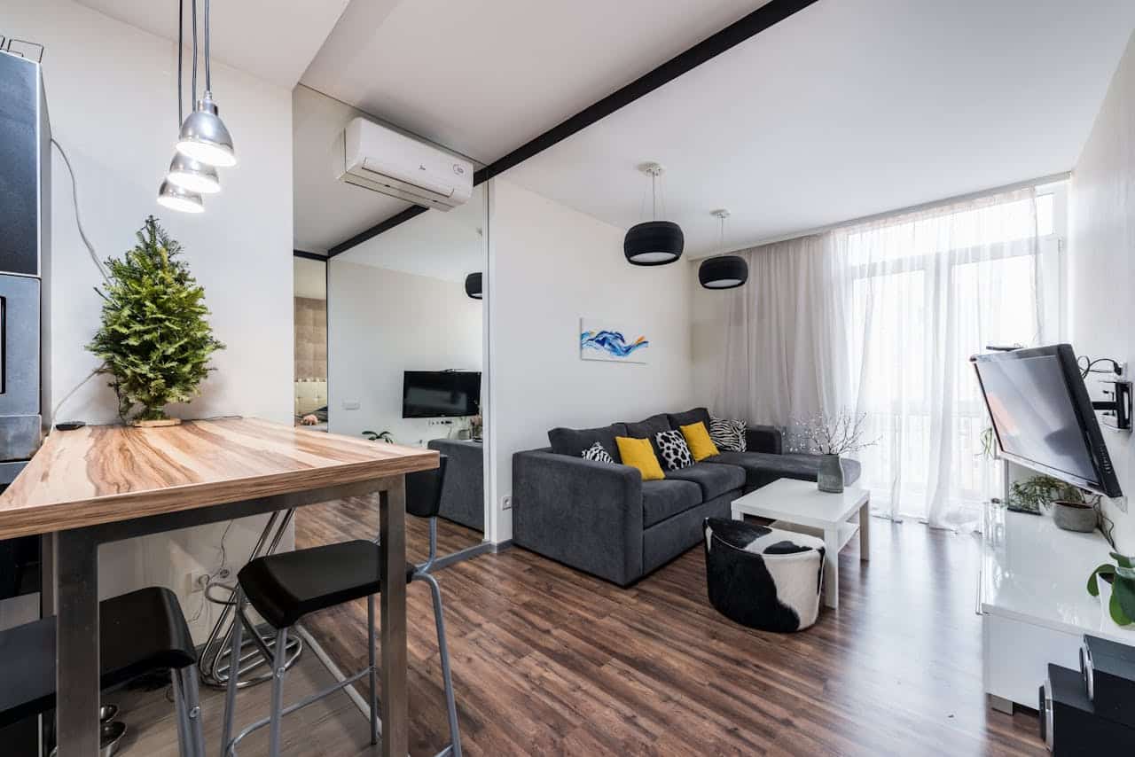 How Does Pest Control Work in Apartments: Tips for a Bug-Free Property