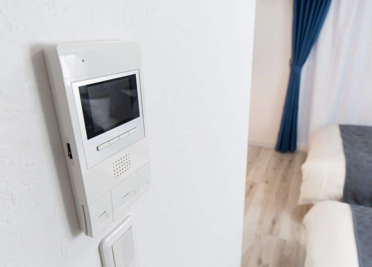 Everything About Apartment Building Buzzer & Intercom Systems